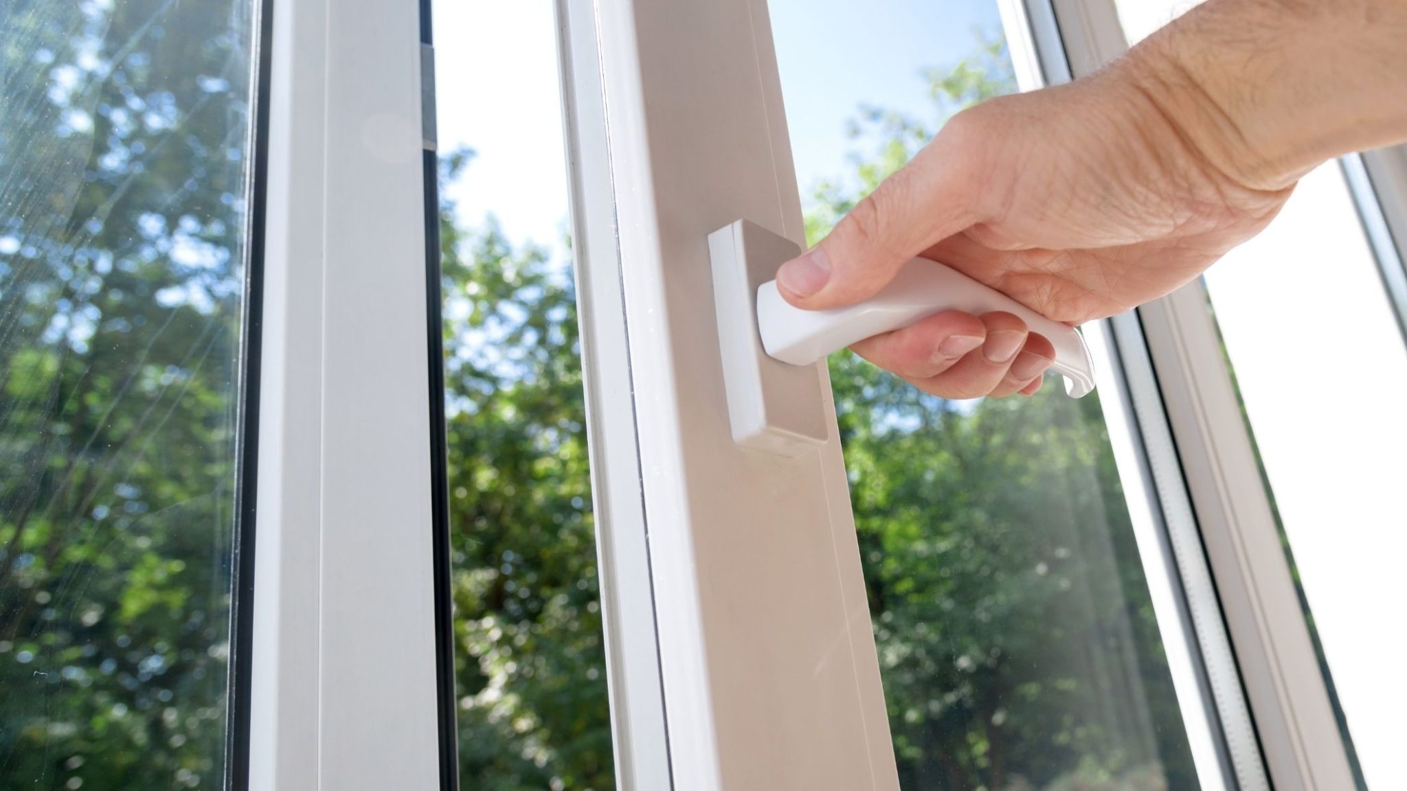 Types of Windows Explained: Styles, Materials & Uses